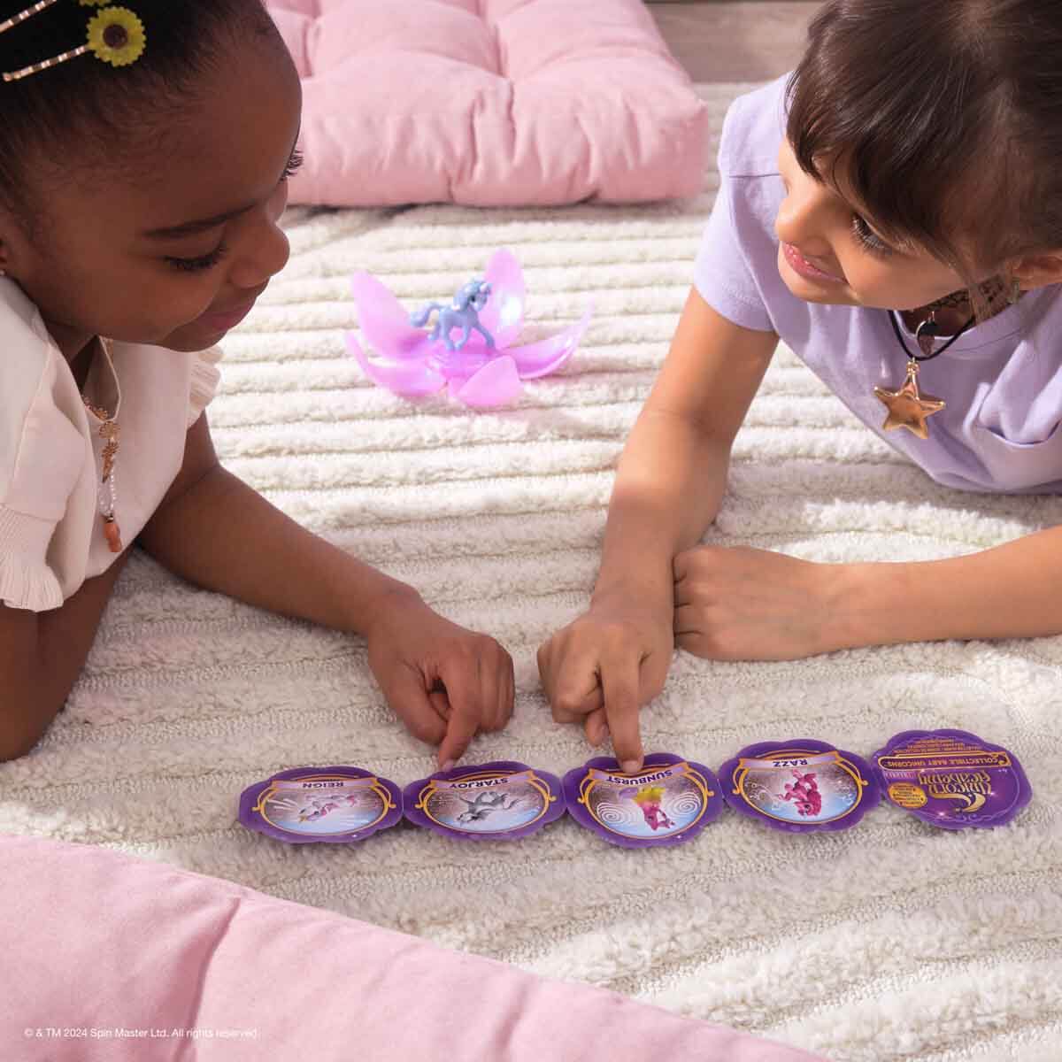 Unicorn Academy Bebek Unicorn Figürü Sürpriz Paket | Toyzz Shop