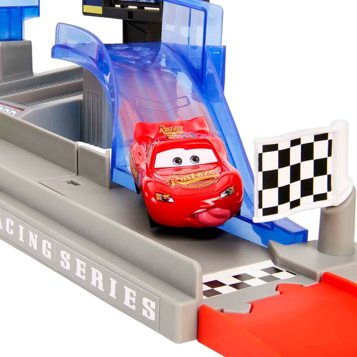 Disney Pixar Cars Piston Kupası Akrobasi Hız Pisti Oyun Seti JHL42 ...