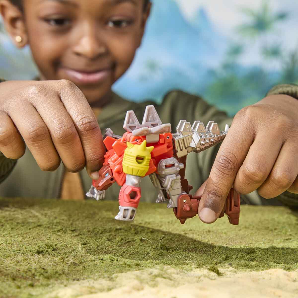 Transformers Cyberworld Cyber Changers Dönüşebilen Robot - Dinobot ...