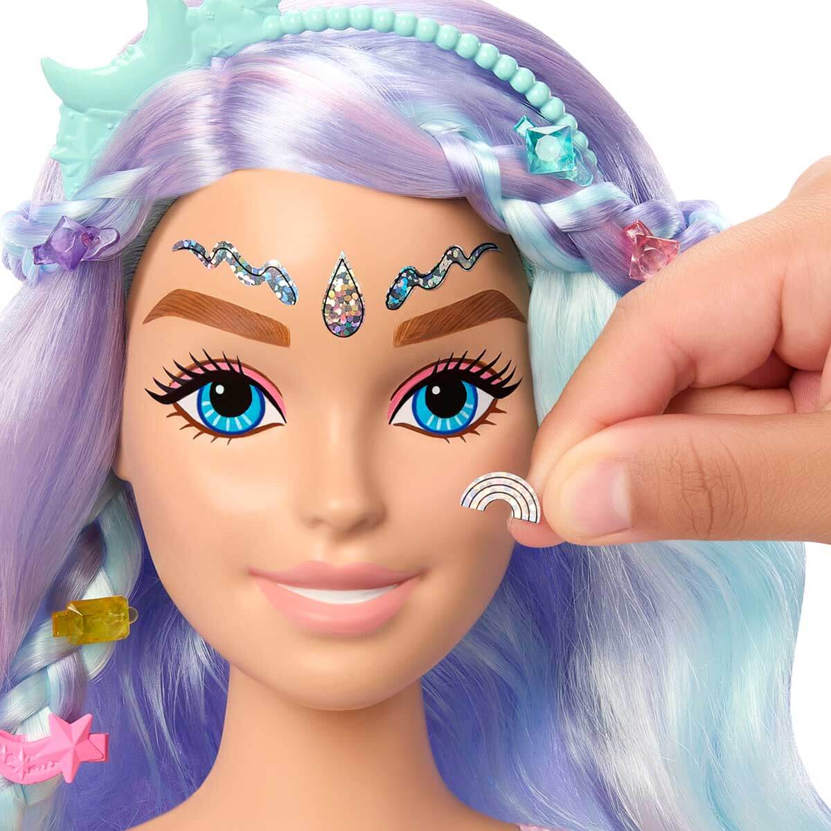 Barbie'nin Renkli Saçlı Büstü ve Aksesuarları HMD82 | Toyzz Shop
