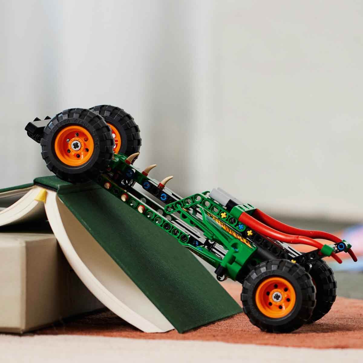 LEGO Technic Monster Jam Dragon 42149 - Oyuncak Kamyonları Seven 7 Yaş ...