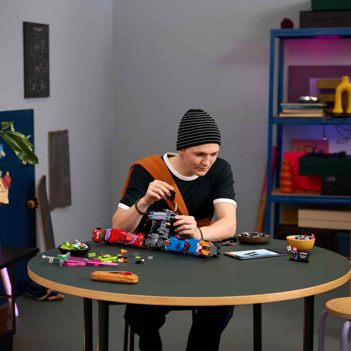 LEGO Fortnite Meka Takım Lideri 77078 - Yetişkinler için Koleksiyonluk ...