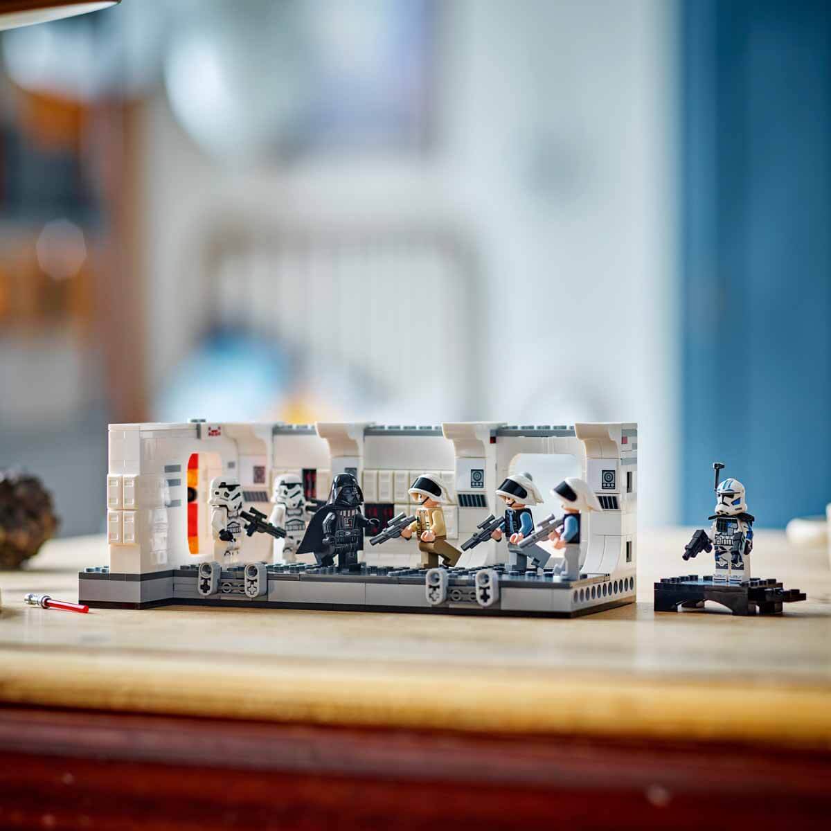 LEGO Star Wars Tantive IV’e Biniş 75387 - 8 Yaş ve Üzeri Star Wars ...
