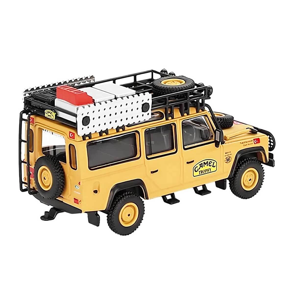 1:64 Mini GT Land Rover Defender 110 1989 Camel Trophy Amazon Team ...