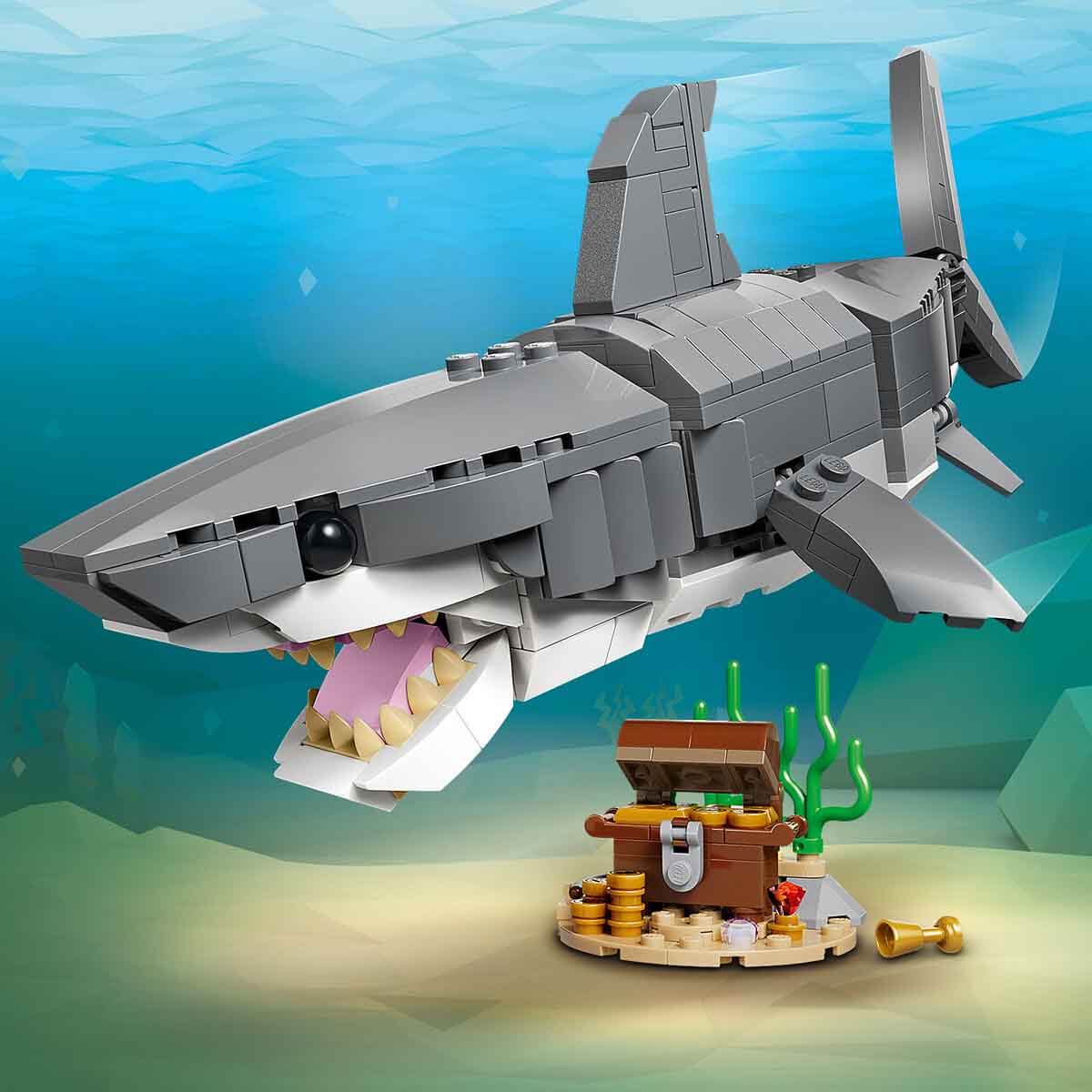 LEGO Creator Acımasız Köpek Balığı ile Hazine Sandığı 31381 - 8 Yaş ve ...