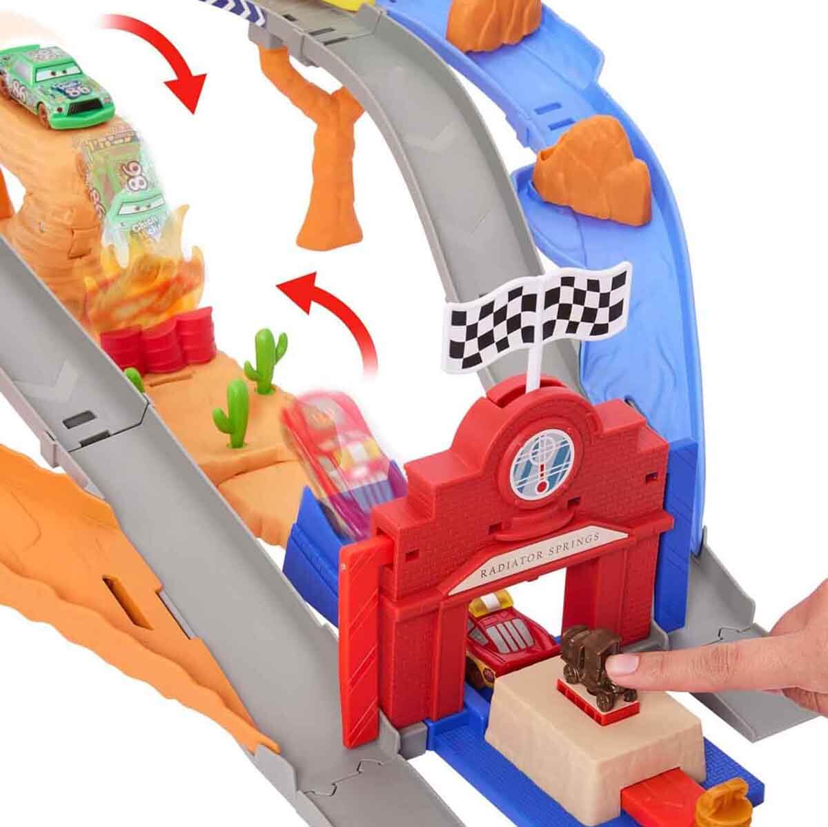 Disney Pixar Cars Piston Kupası Akrobasi Hız Pisti Oyun Seti JHL42 ...