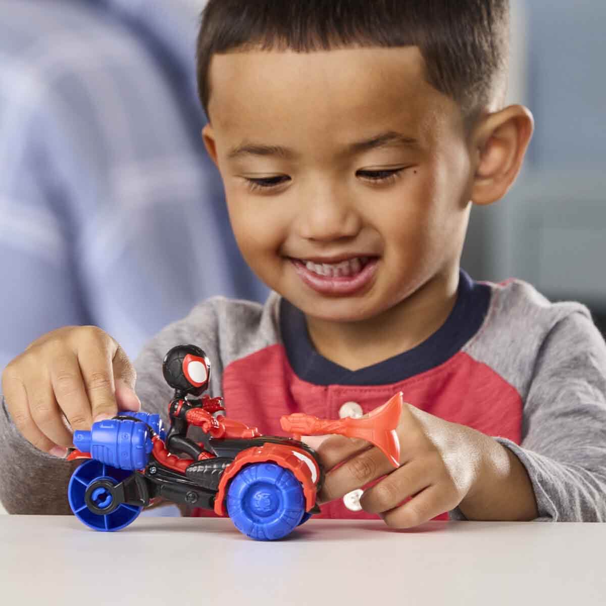 Spidey And His Amazing Friends Aksiyon Figürü ve Araç Seti | Toyzz Shop