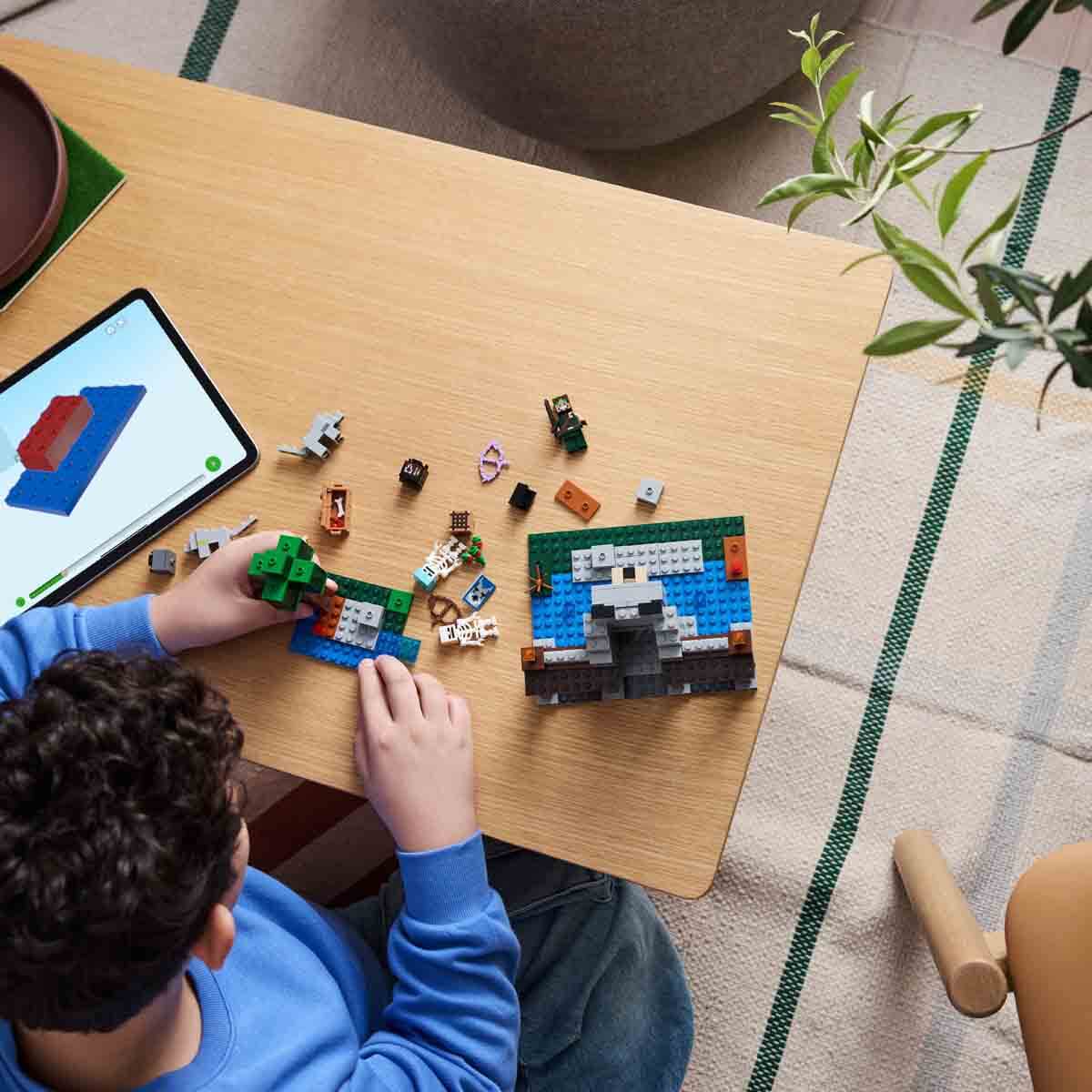 LEGO Minecraft Kurt Kalesi 21261 - 8 Yaş ve Üzeri Macera Oyunları Seven ...