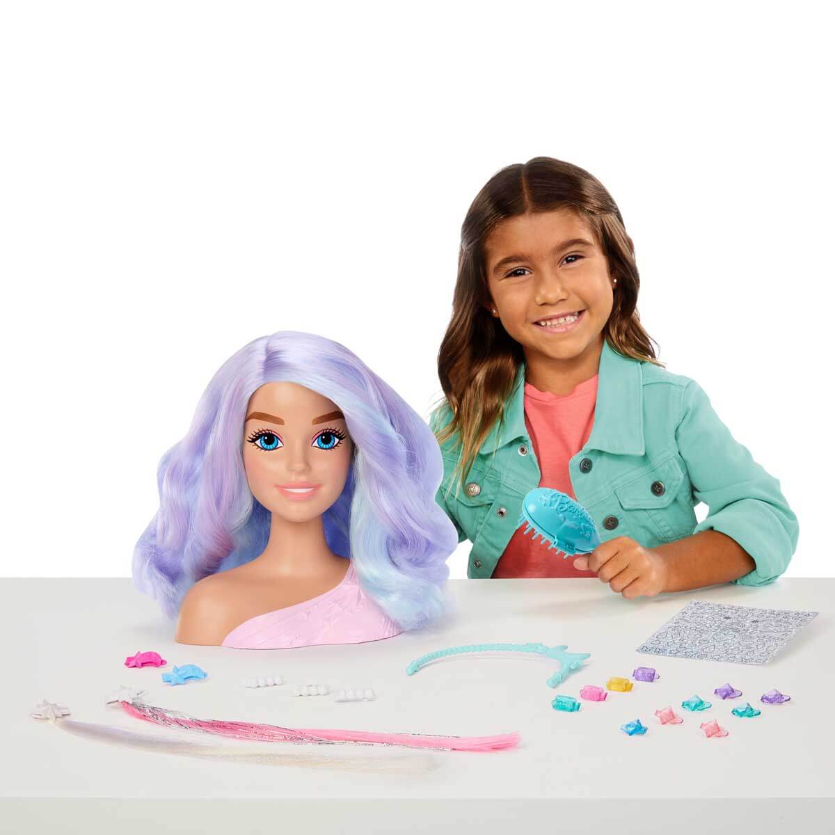 Barbie'nin Renkli Saçlı Büstü ve Aksesuarları HMD82 | Toyzz Shop