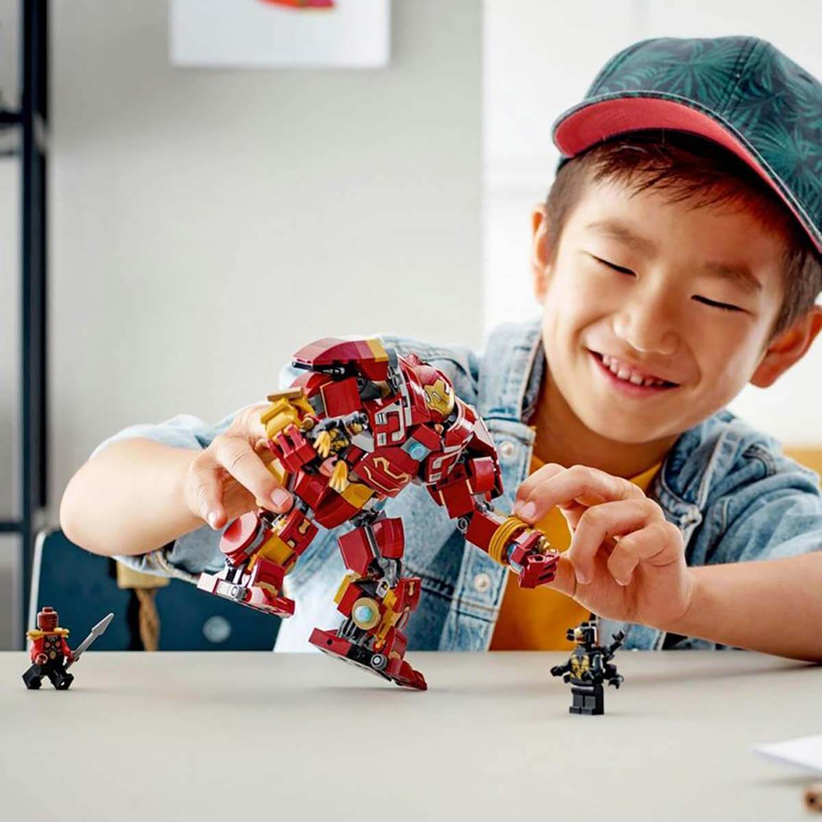 LEGO Marvel Hulkbuster: Wakanda Savaşı 76247 | Toyzz Shop